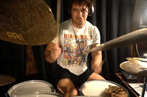 ZackGrooves | Drummer | Chops, groove and memes - drumfaster.com